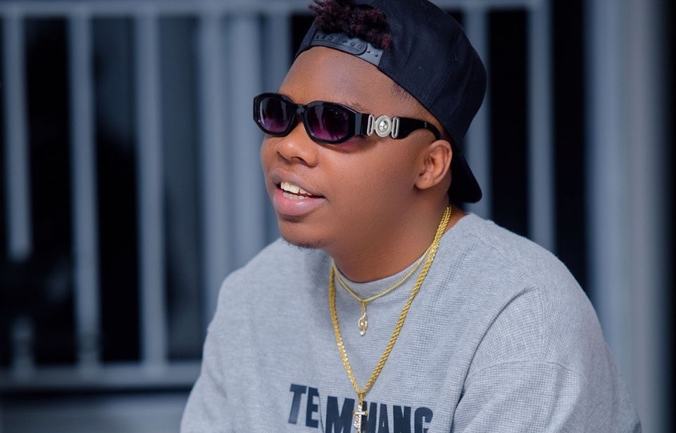 Niyo Bosco yinjiranye muri Kikac Ep nshya yise New Chapter – AHUPA ...