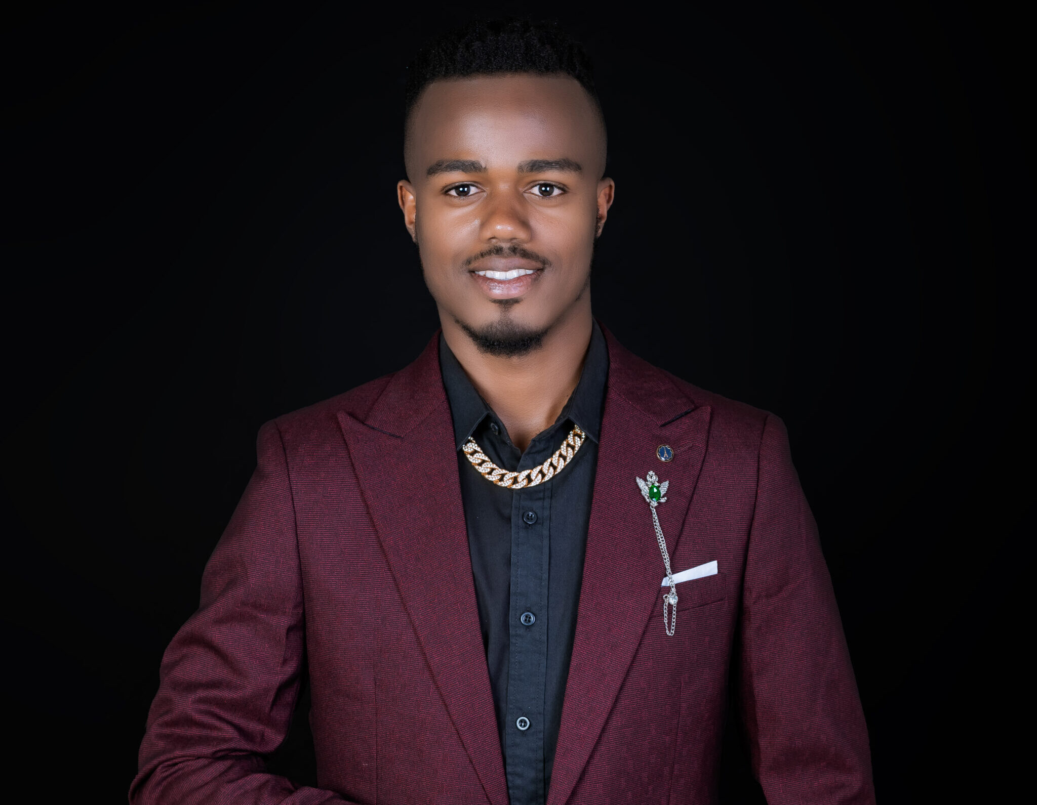 Kelly Speech akomeje kwigarurira imitima ya benshi ku rubuga rwa Tik ...