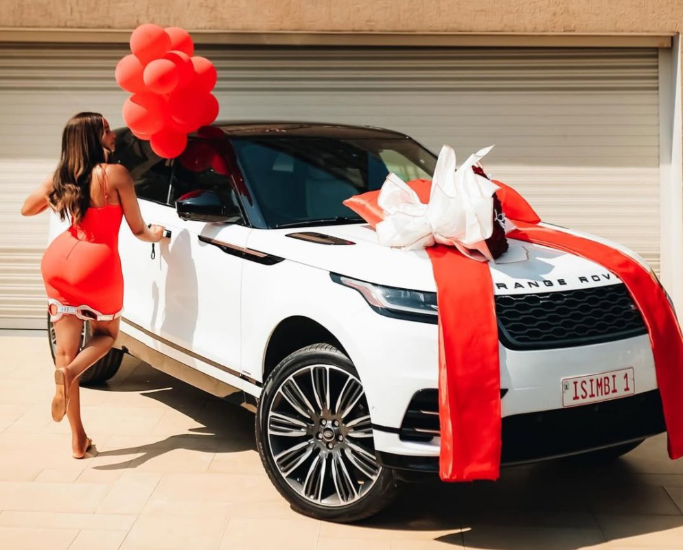 Amashimwe menshi kuri Isimbi Model nyuma yo guhabwa imodoka ya Ranger ...